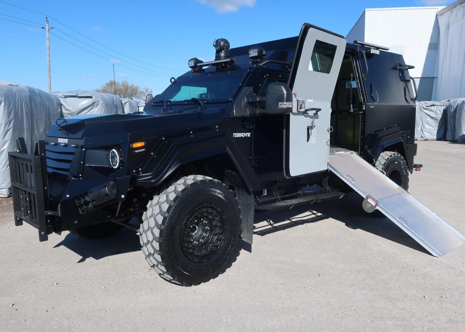MPV (Multi-Purpose Vehicle) - Terradyne
