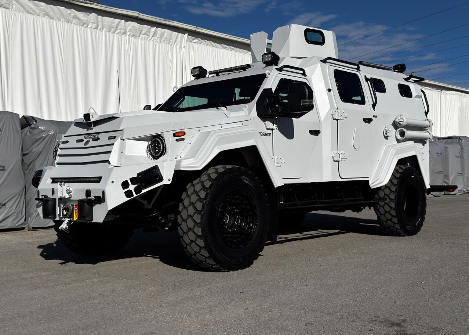 MPV (Multi-Purpose Vehicle) - Terradyne